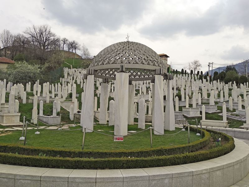 Aliya İzetbegoviç hasretle ve dualarla yad ediliyor - YENİ ASYA